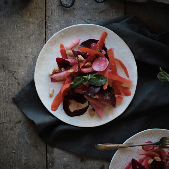 Raw Salad with Mint, Walnut Oil, and Cashews - Life & Thyme